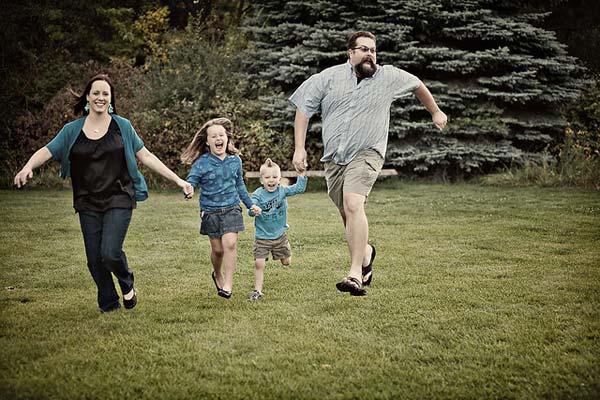 Group Photography - A Guide to Posing Groups