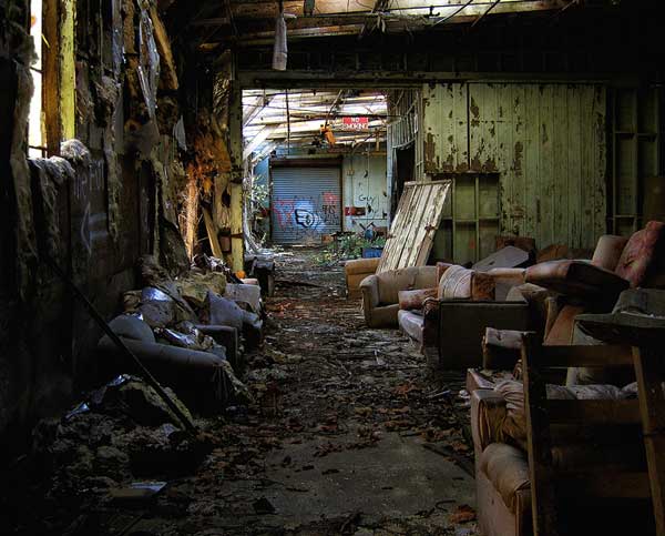 30 Fabulous Examples of Urban Decay Photography